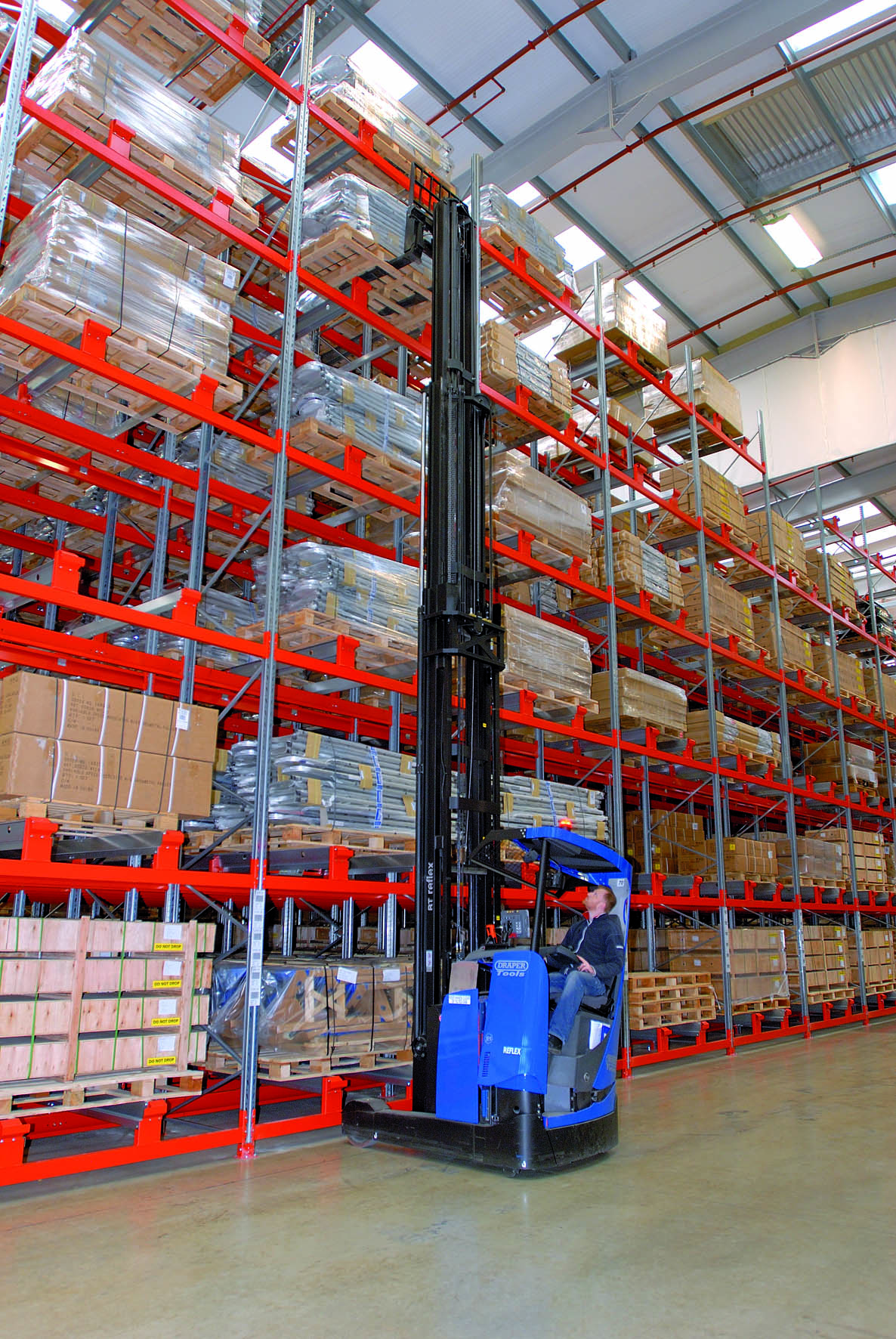 TOOLING UP | Sustainable Logistics International